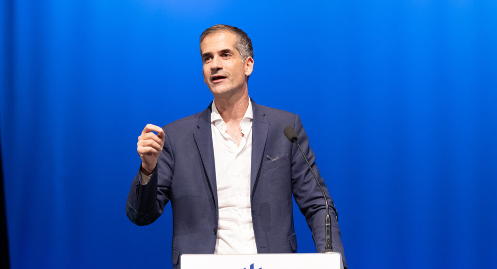 Κώστας Μπακογιάννης: Όλοι μαζί μπορούμε να πάμε την Αθήνα πιο ψηλά ...